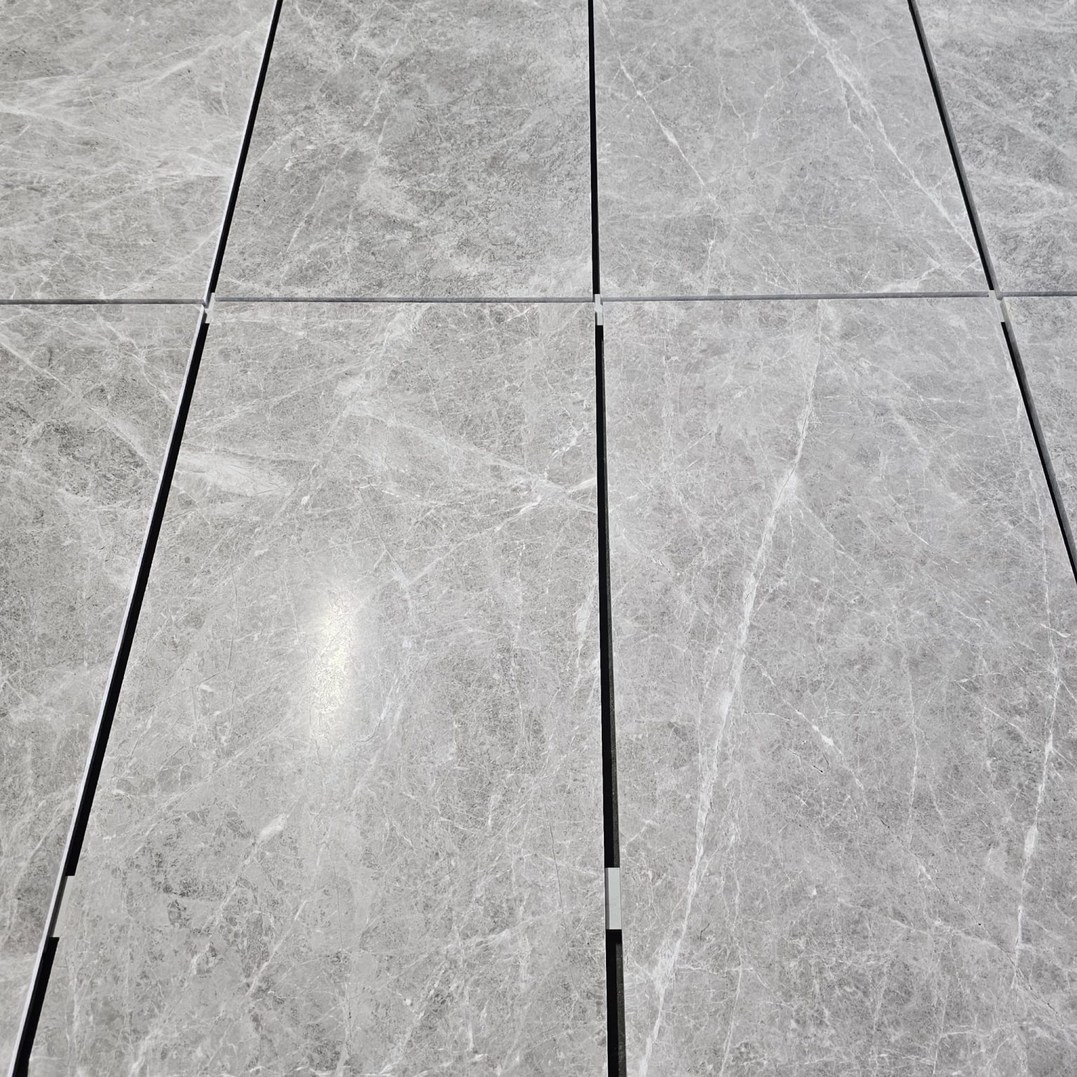 Alfa Grey Marble: Combining Strength and Sophistication